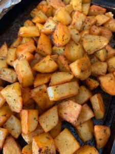 MIXED CRISPY ROASTED POTATOES - Life with Jeviko